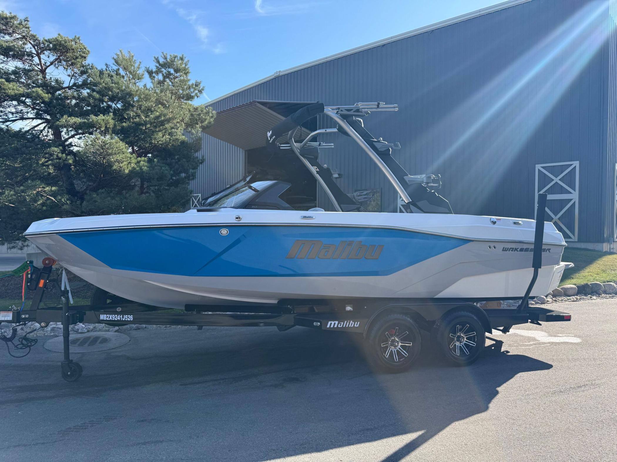 New 2026 21' Malibu 21LX For Sale in Fontana on Lake Geneva, WI | Gordy ...